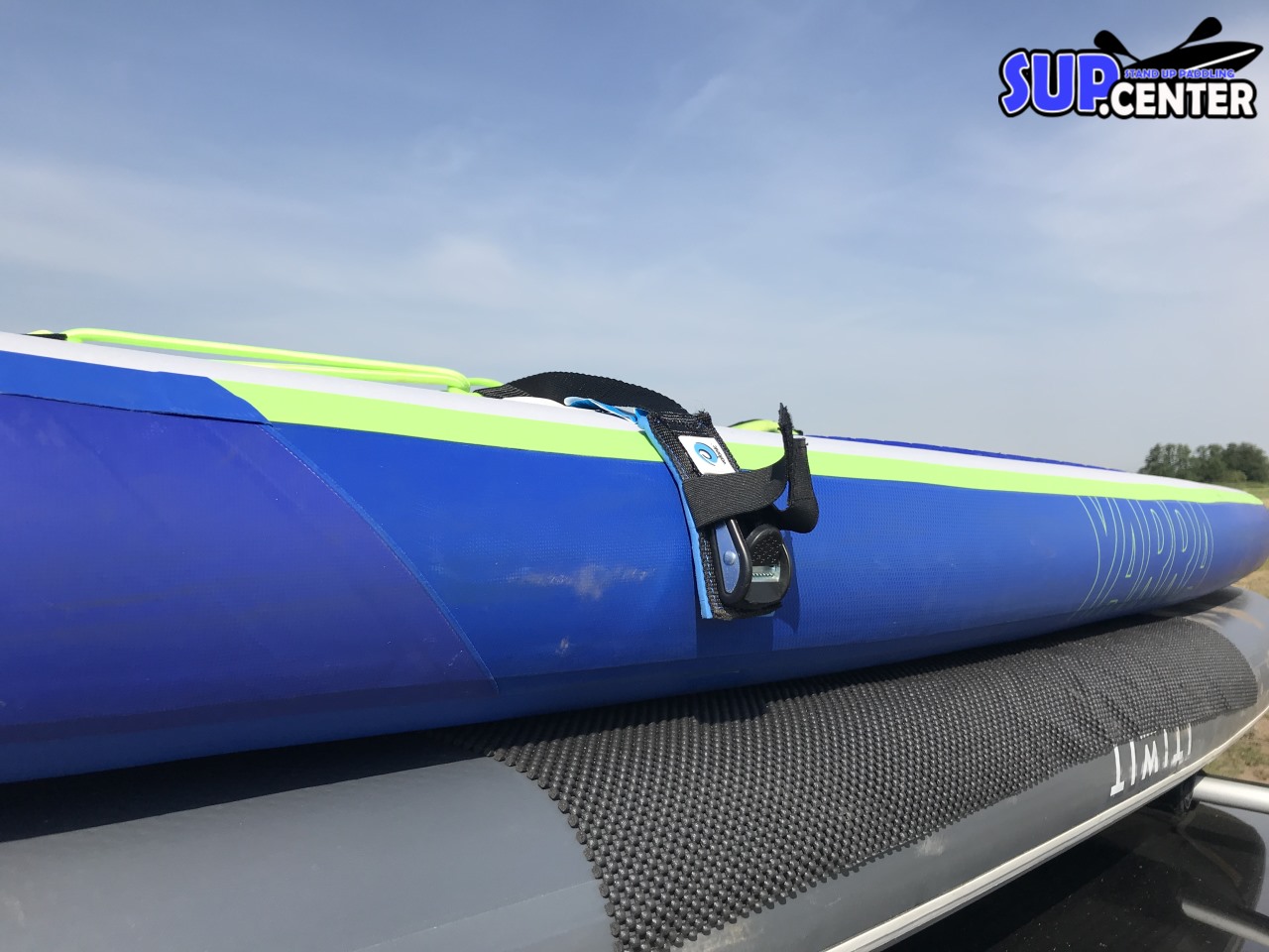 Anleitung: SUP-Board auf dem Autodach transportieren - SUP Center