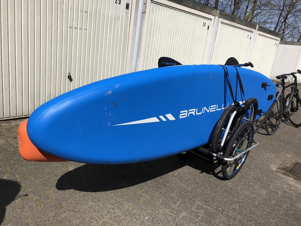 reacha im Test - Einer der BESTEN Fahrradanhänger für Stand-Up Paddler ...